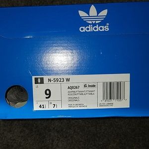 adidas | Shoes | Adidas Originals N5923 | Poshmark
